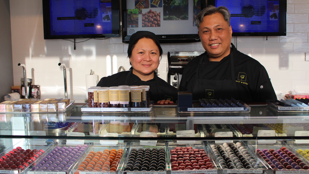 Chocs ‘n Boxes: Gerry and Sailyn’s Path from Philippines to llinois ...